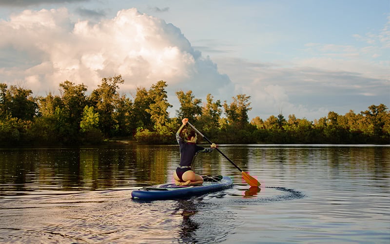 Nos conseils pour débuter le stand up paddle - Garmin Blog